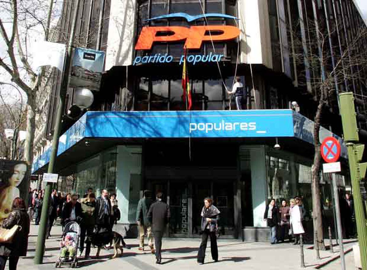 Fachada de la sede central del PP | Noticias de Madrid | EL PAÍS
