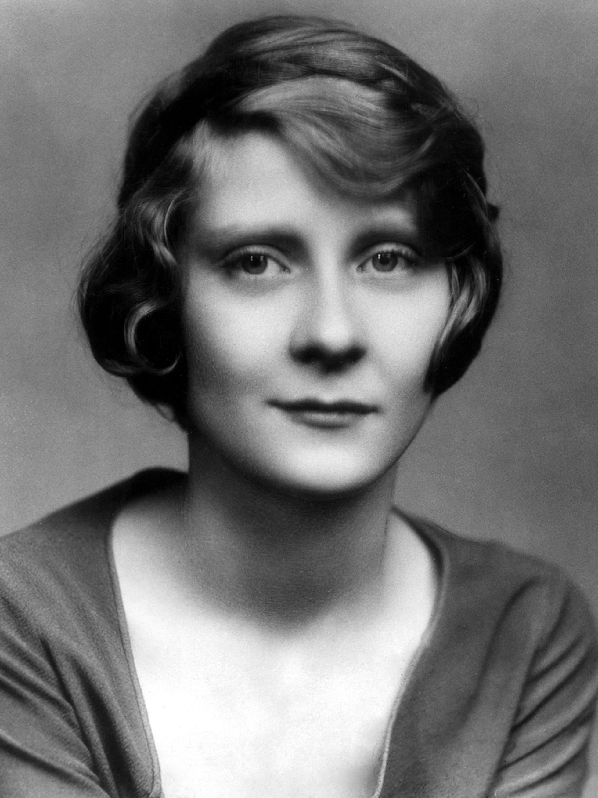 Peg Entwistle, la actriz que saltó por pura desesperación desde el ...