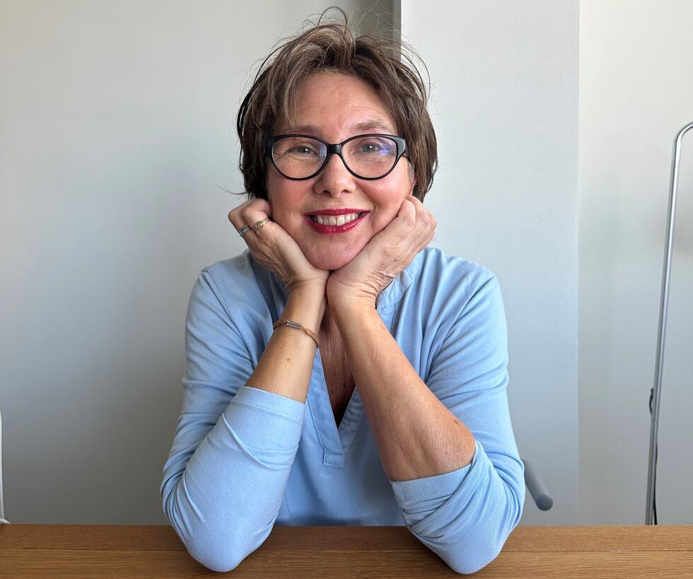 Amalia de Tena: la escritora española que debutó a los 64 años y triunfa en Países Bajos ...