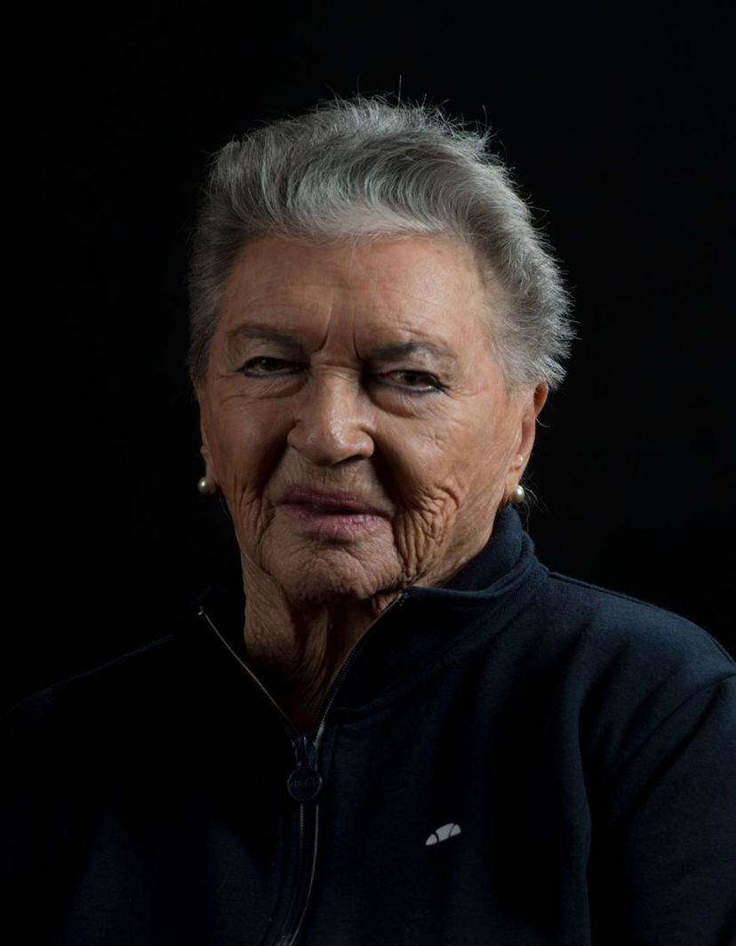 Muere Margot Duhalde, la “mujer con alas” chilena que pilotó en la ...