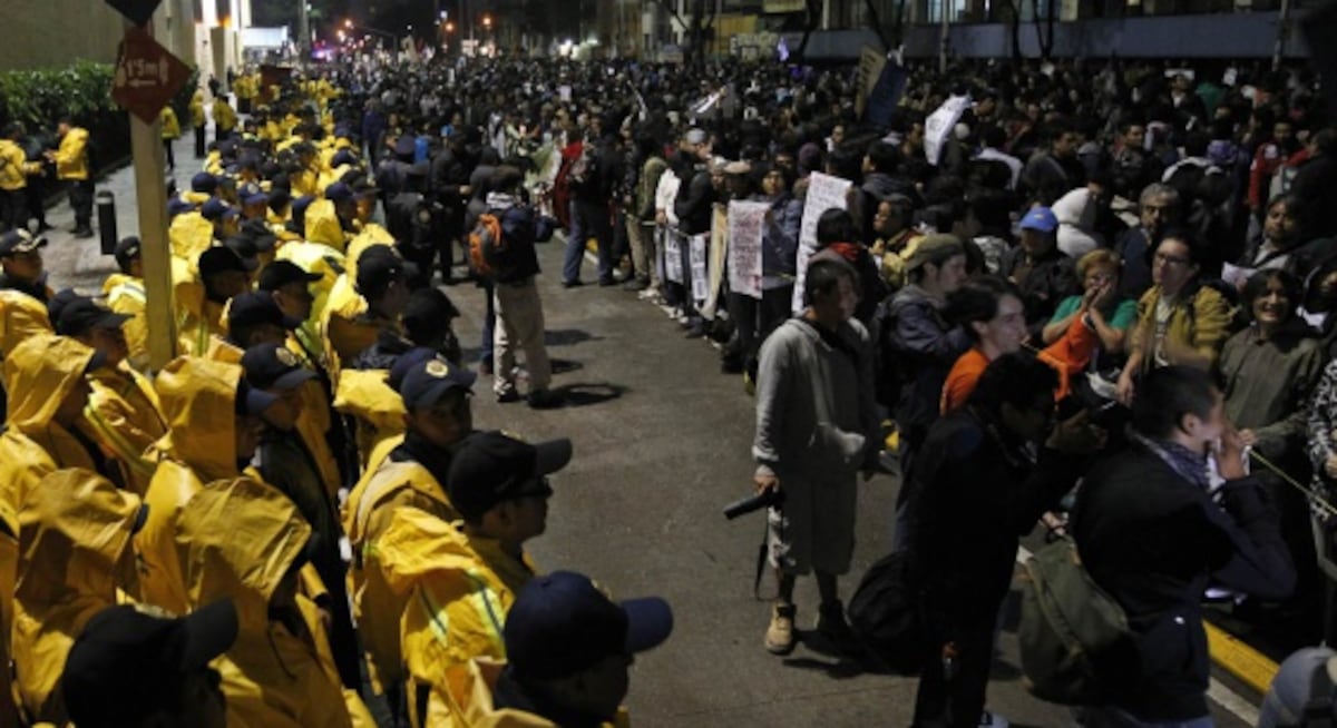 El movimiento Yo Soy 132 cerca la cadena Televisa “contra la ...