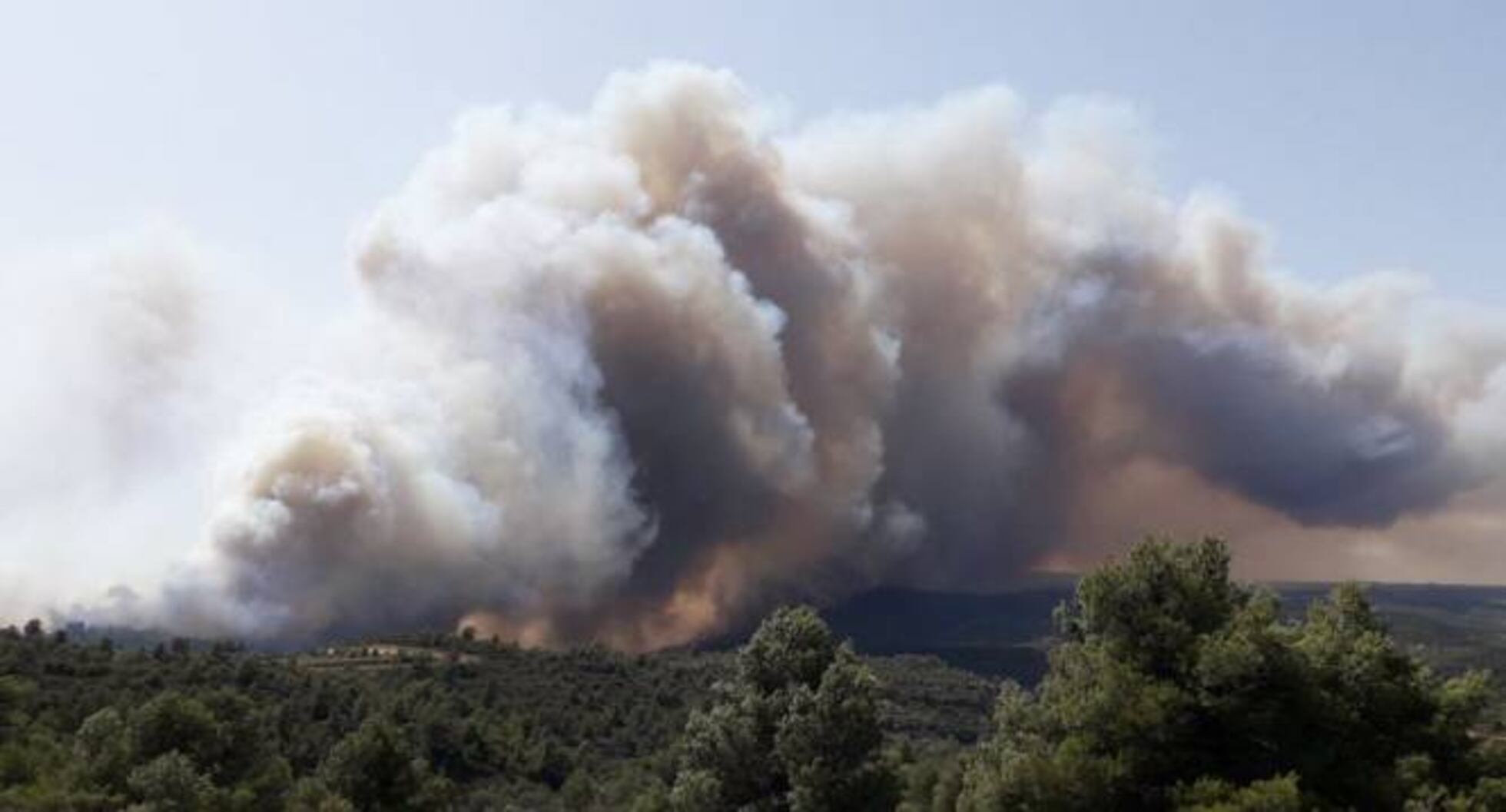 El incendio forestal en Tarragona, en imágenes | Fotos | Noticias de ...