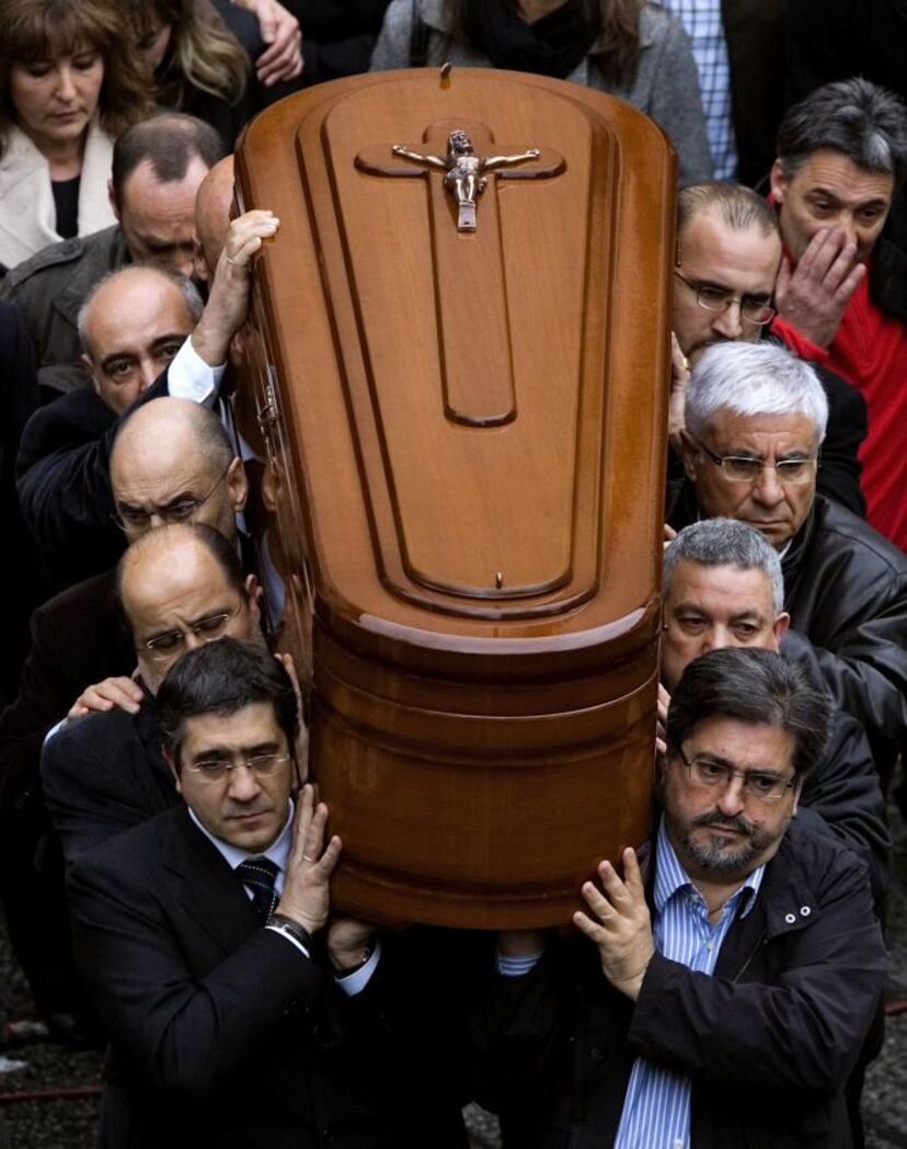 40 años del 20N ETA, cuatro décadas de terror: ETA, cuatro décadas de ...