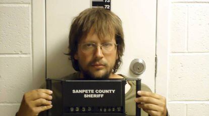 La última locura de la secta Caballeros del Filo de Cristal: ocultar a ...