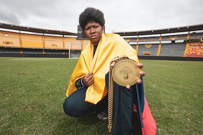 Marithea: «Vivir del rap y mantener la casa, porque mi madre perdió el ...