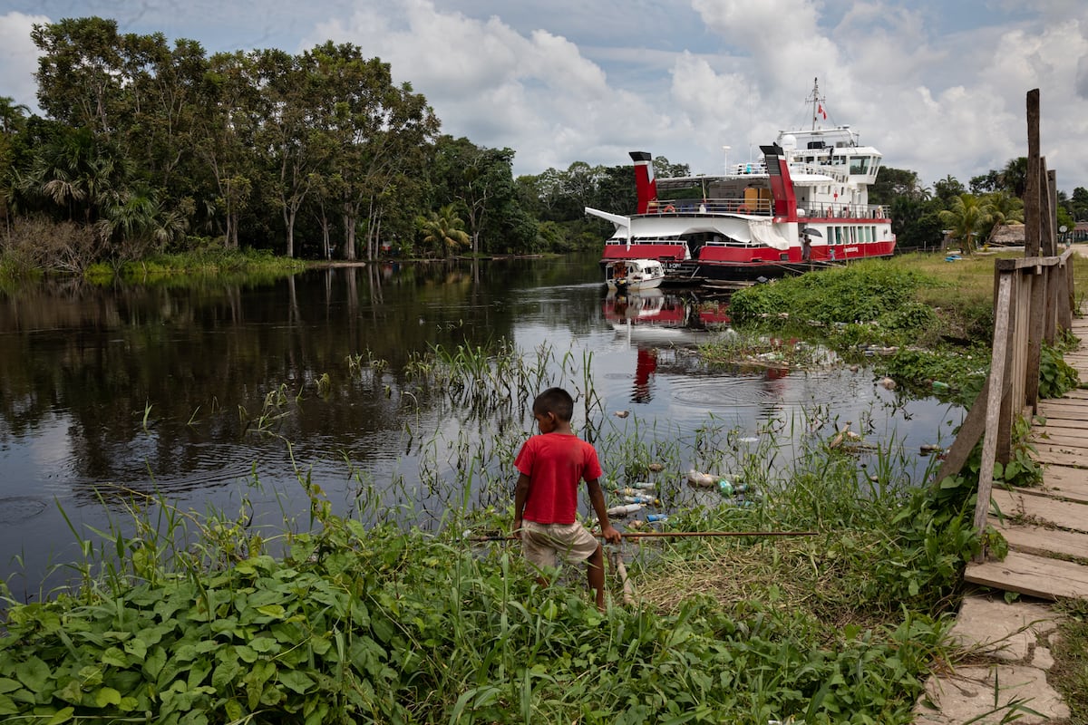 Forth Hope: La esperanza navega por el río Ucayali | Planeta Futuro ...
