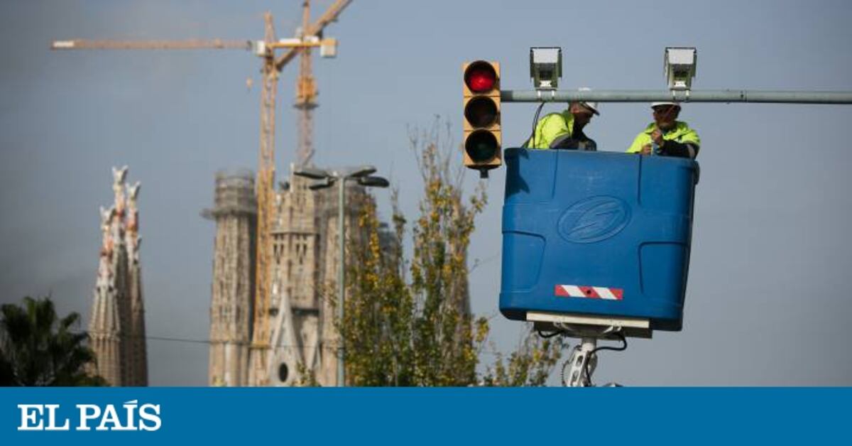 Els controls d’accés a la zona de baixes emissions, a punt | Quadern ...