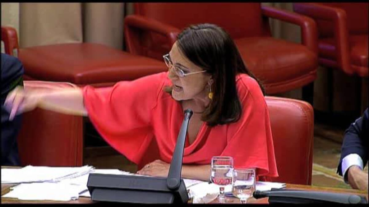 Soraya Rodríguez: “¿Hay alguien en el PP que cobre legalmente, en a ...