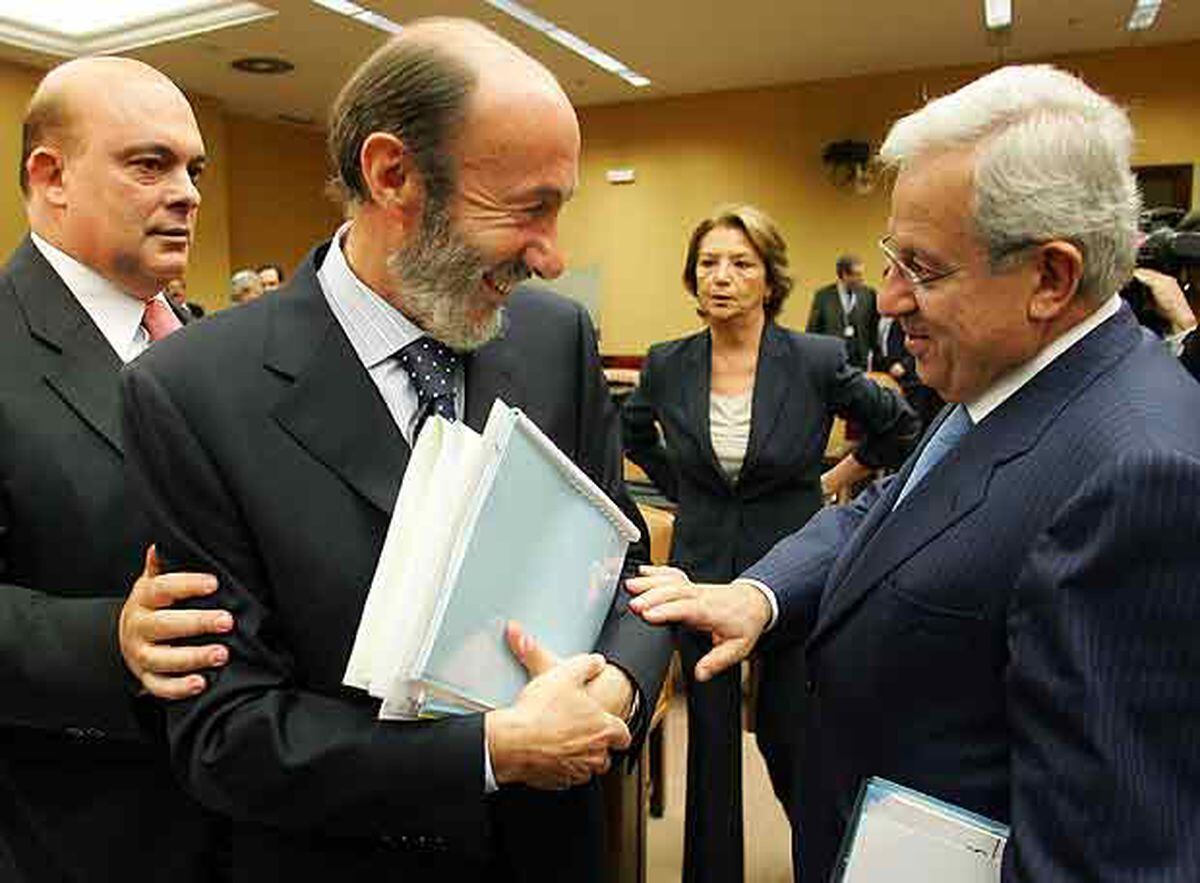 Rubalcaba con Jaime Ignacio del Burgo | España | EL PAÍS