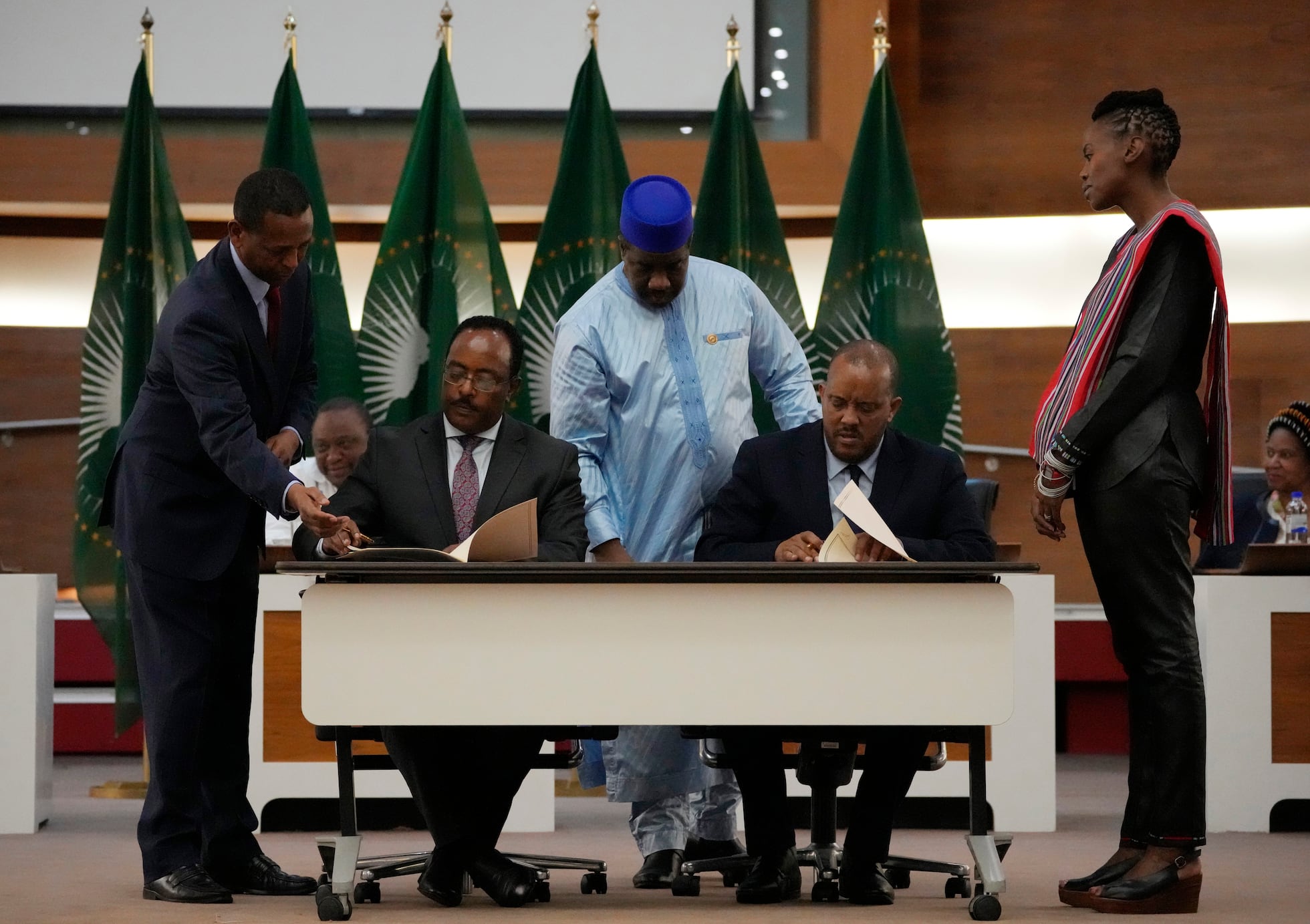 Etiopía: El Gobierno etíope y los rebeldes de Tigray firman un alto el ...
