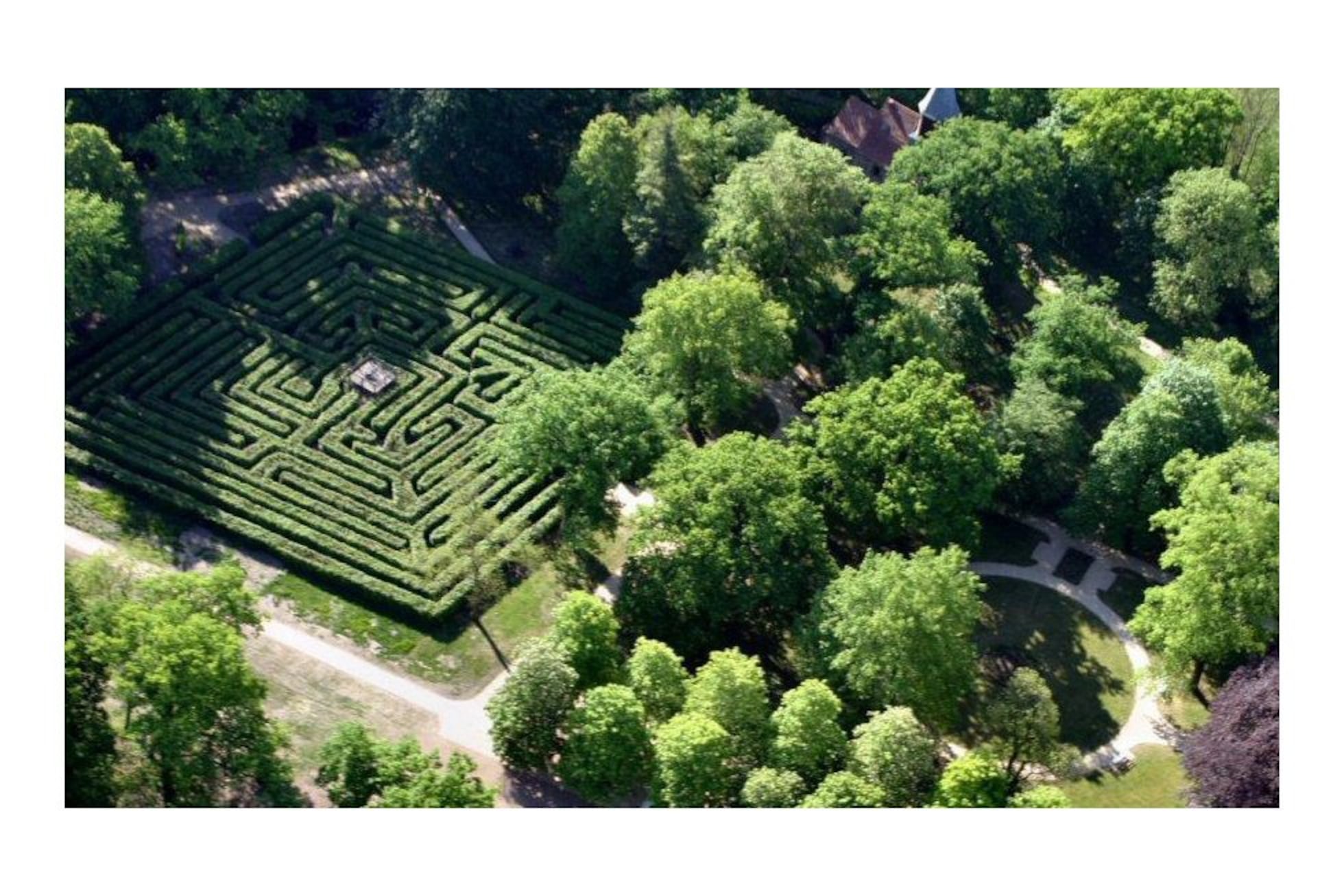 15 laberintos verdes para jugar al escondite | Fotos | El Viajero | EL PAÍS