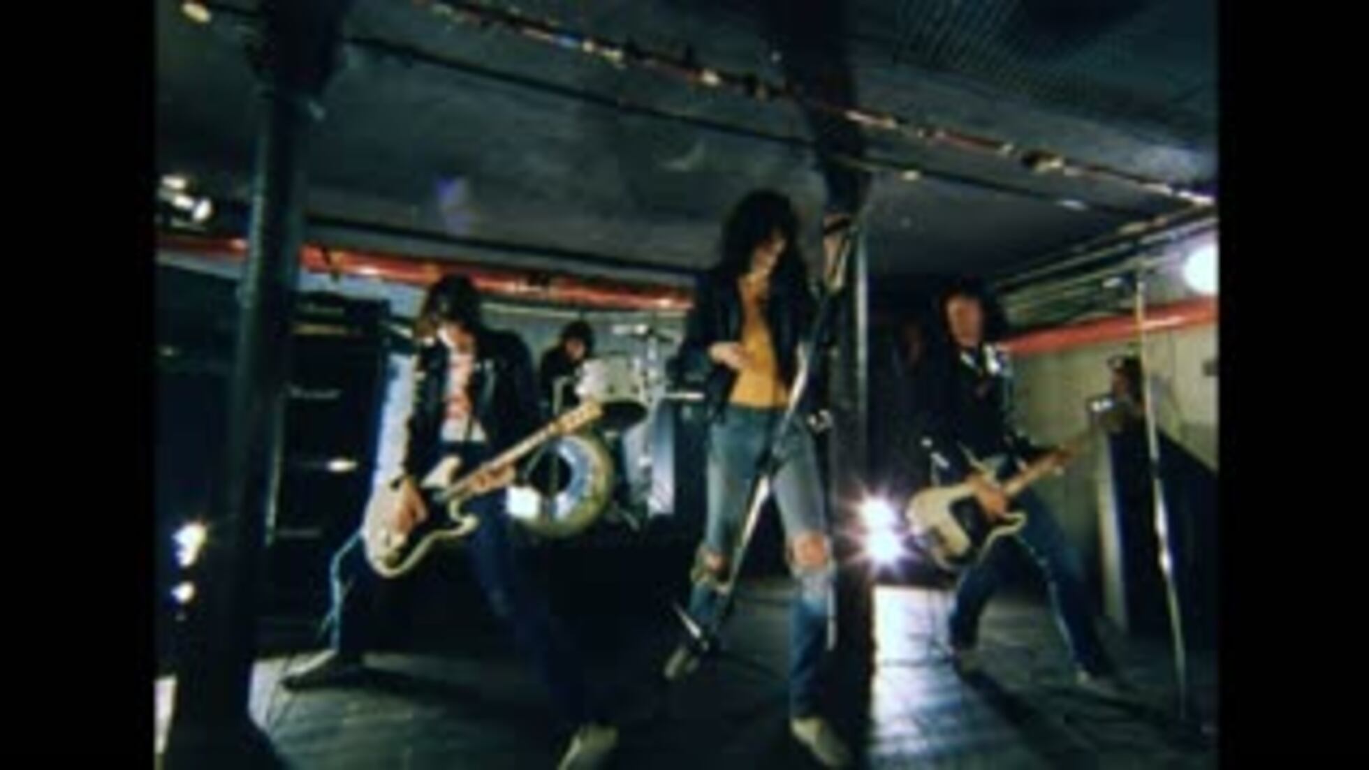 Estreno de un vídeo inédito de ‘She's The One’ de los Ramones | Cultura ...