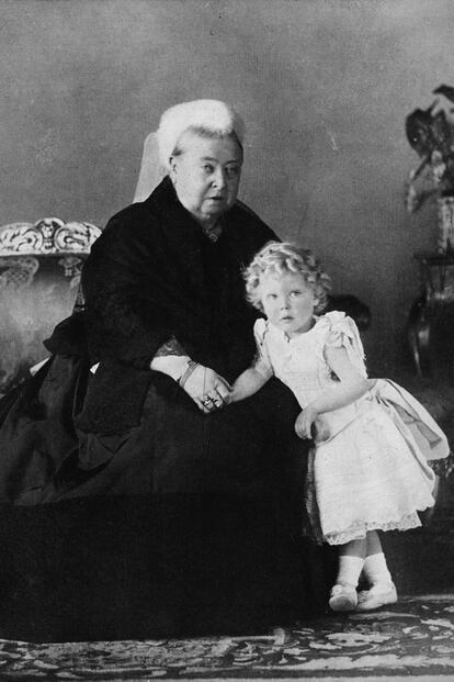 Llevar medias negras: por qué los pantis oscuros de Meghan Markle y Kate Middleton recogen una ...