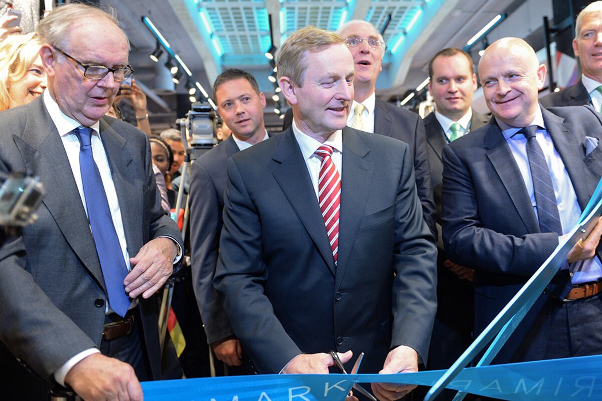 Muere Arthur Ryan, fundador de Primark y padre de la moda rápida (con ...