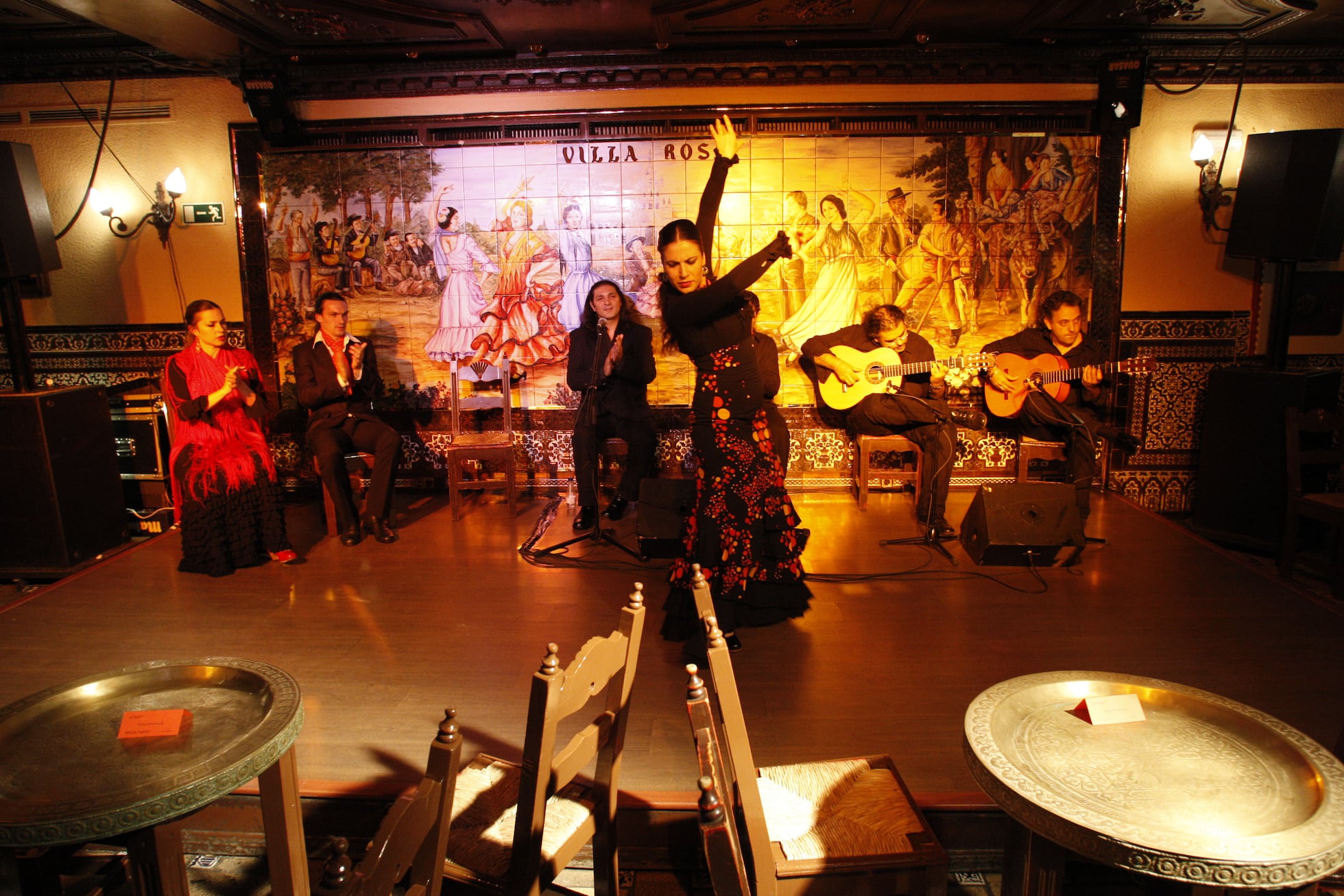 El tablao flamenco más antiguo de Madrid busca un nuevo nombre por 6. ...