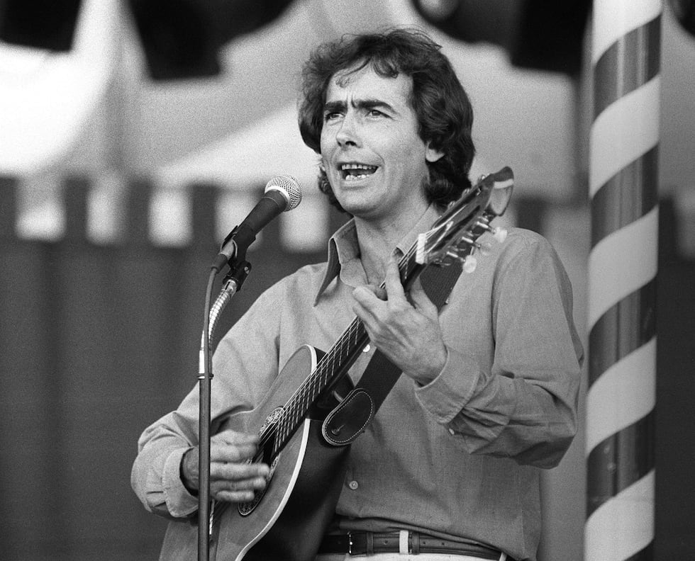 La fiesta de Joan Manuel Serrat no se acaba nunca | Cultura | EL PAÍS