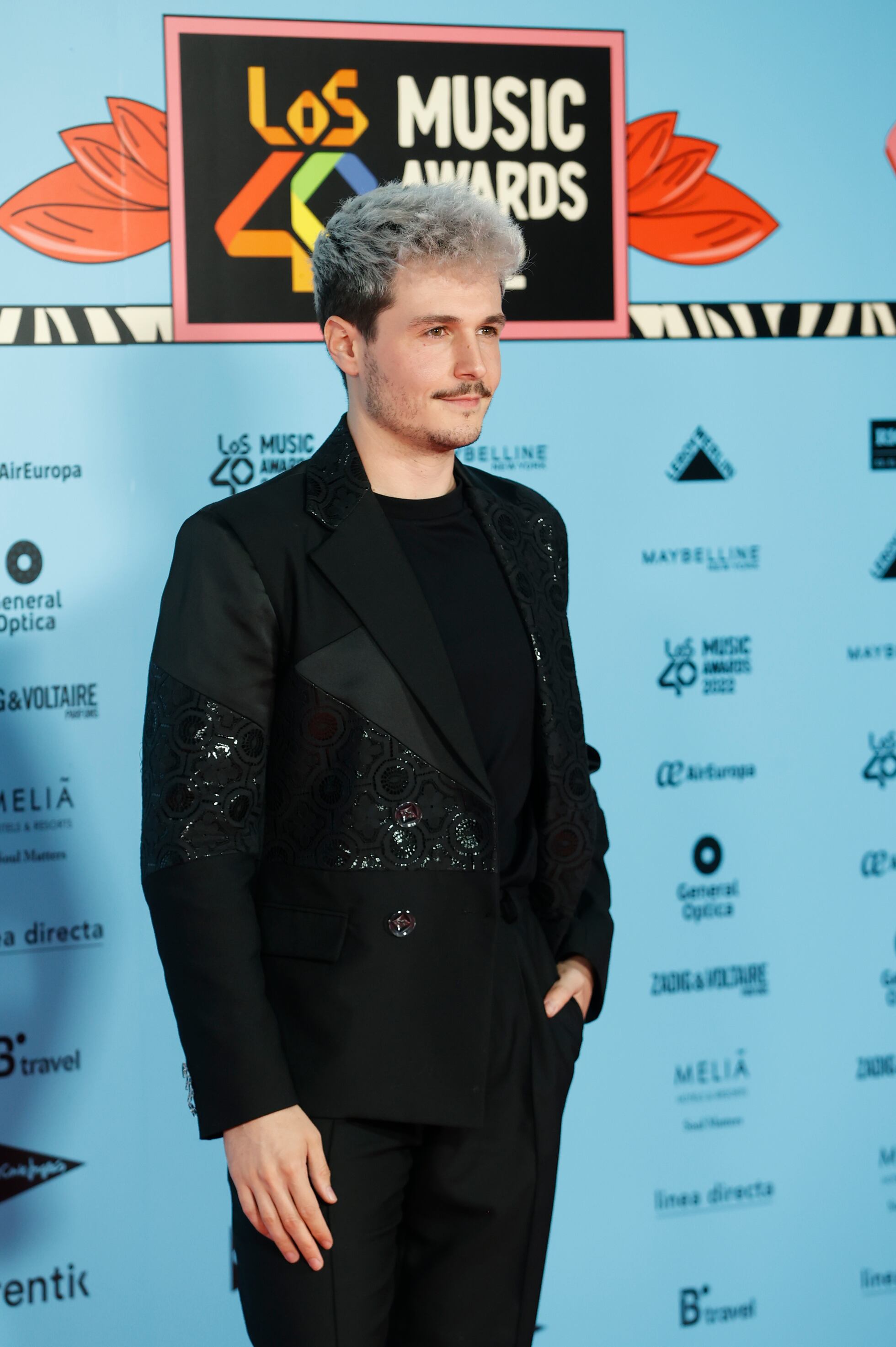 De Rosalía a Chanel y Sebastián Yatra: la alfombra roja de LOS40 Music ...