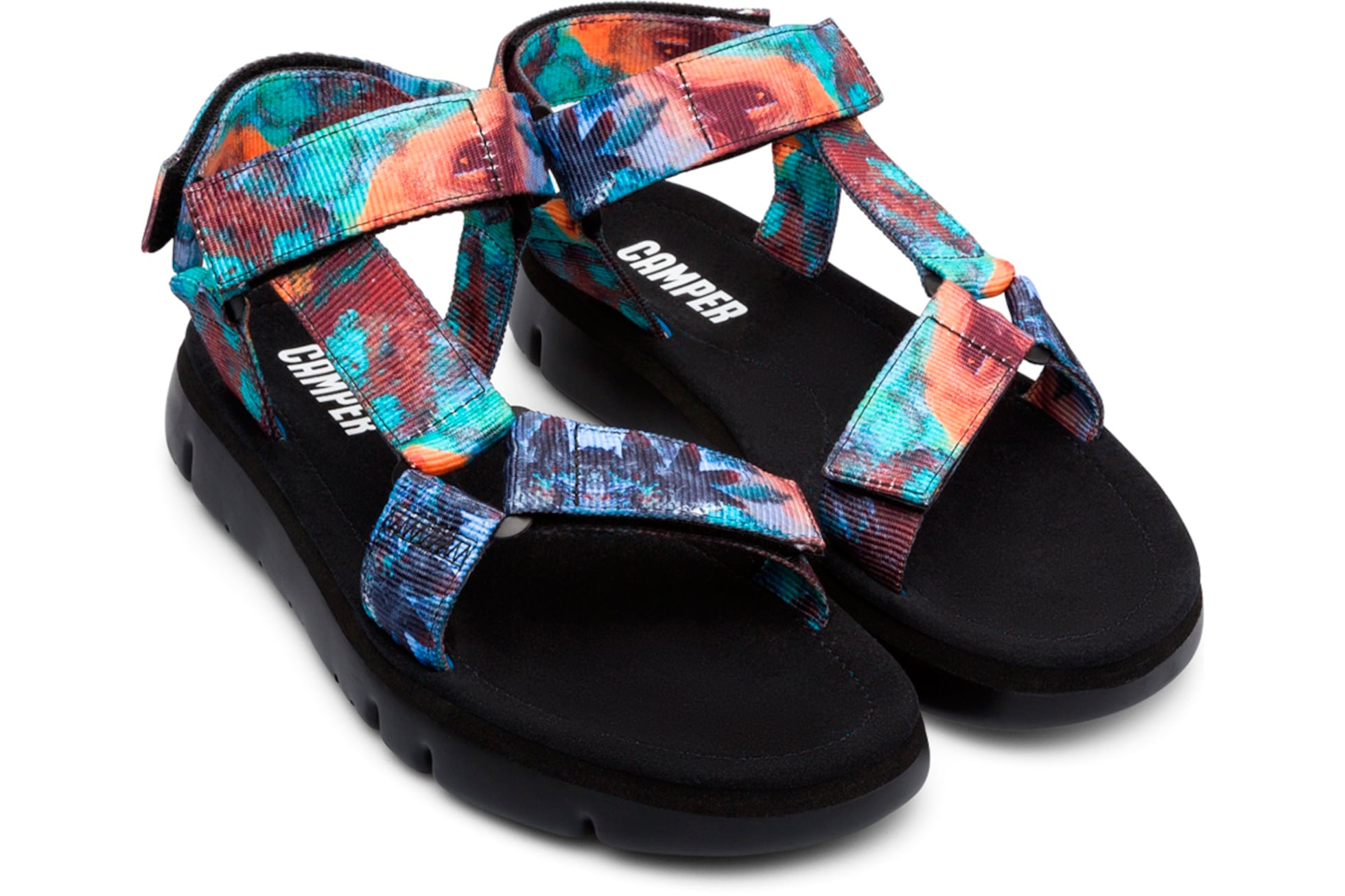 20 prendas de estampado tropical con las que dar la bienvenida al ...