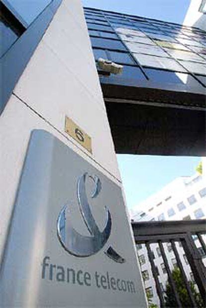 Bruselas investiga un préstamo oficial de 9.000 millones a France ...