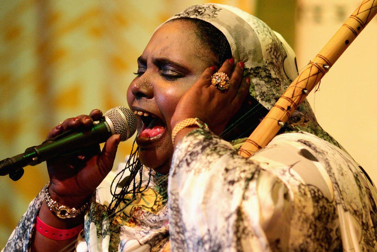 Dimi Mint Abba, en 2006 | Necrologicas | EL PAÍS