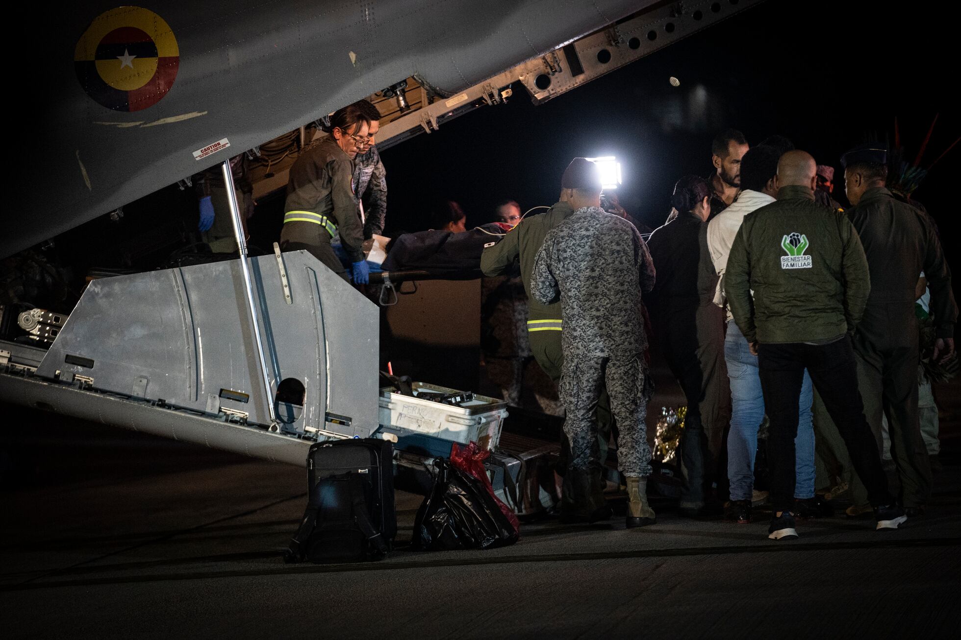 El rescate de los niños colombianos, en imágenes | Fotos | EL PAÍS ...
