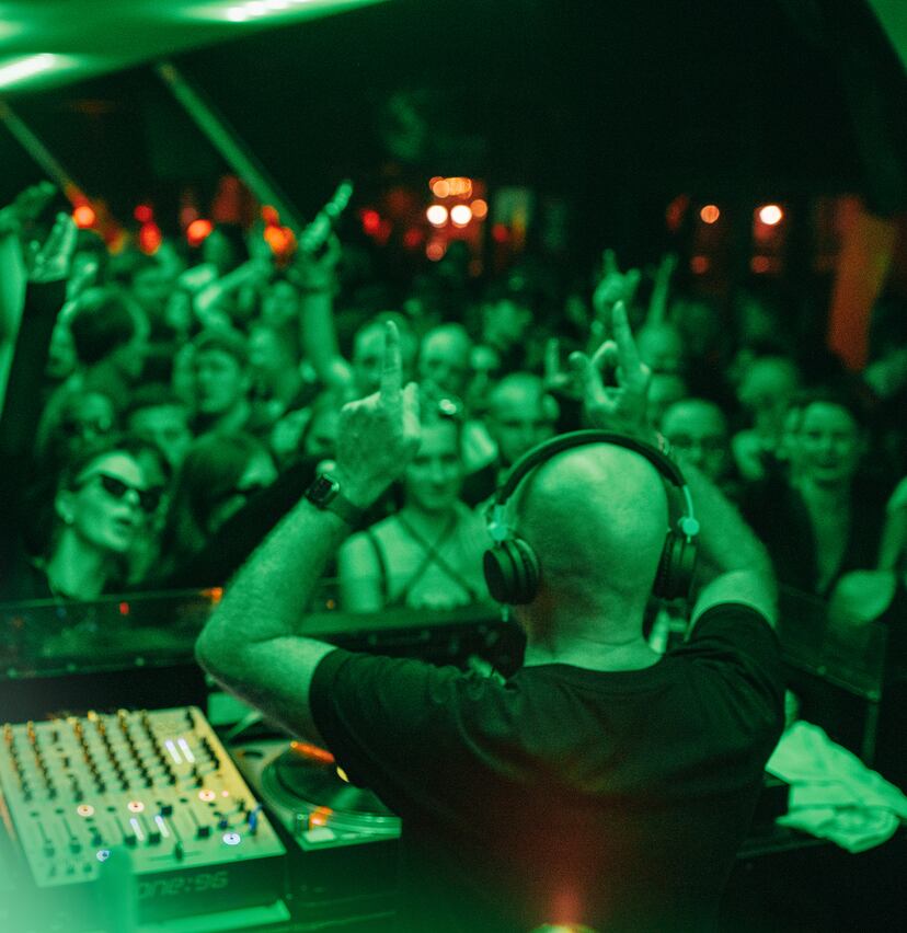 Club Watergate: la referencia berlinesa de la música electrónica ...