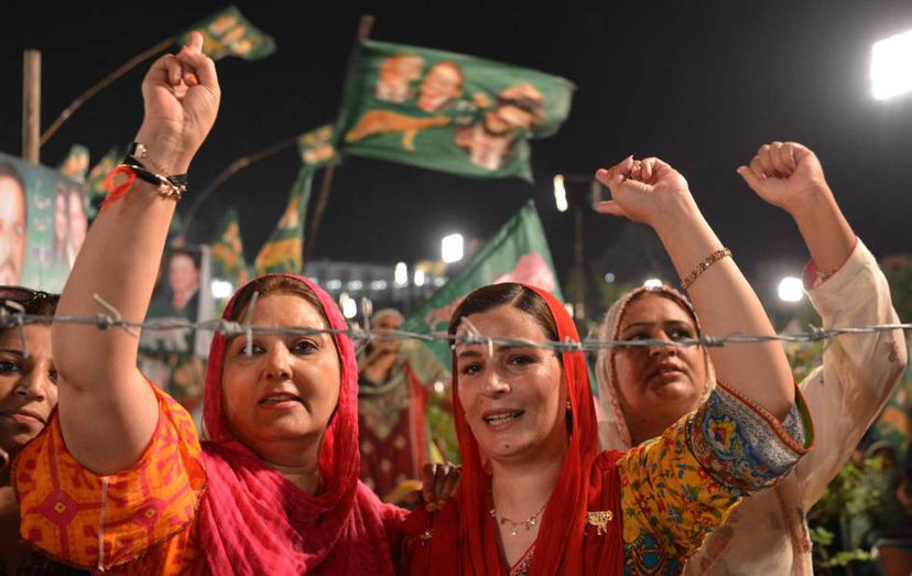Tradiciones y pobreza ralentizan el avance de las mujeres en Pakistán ...
