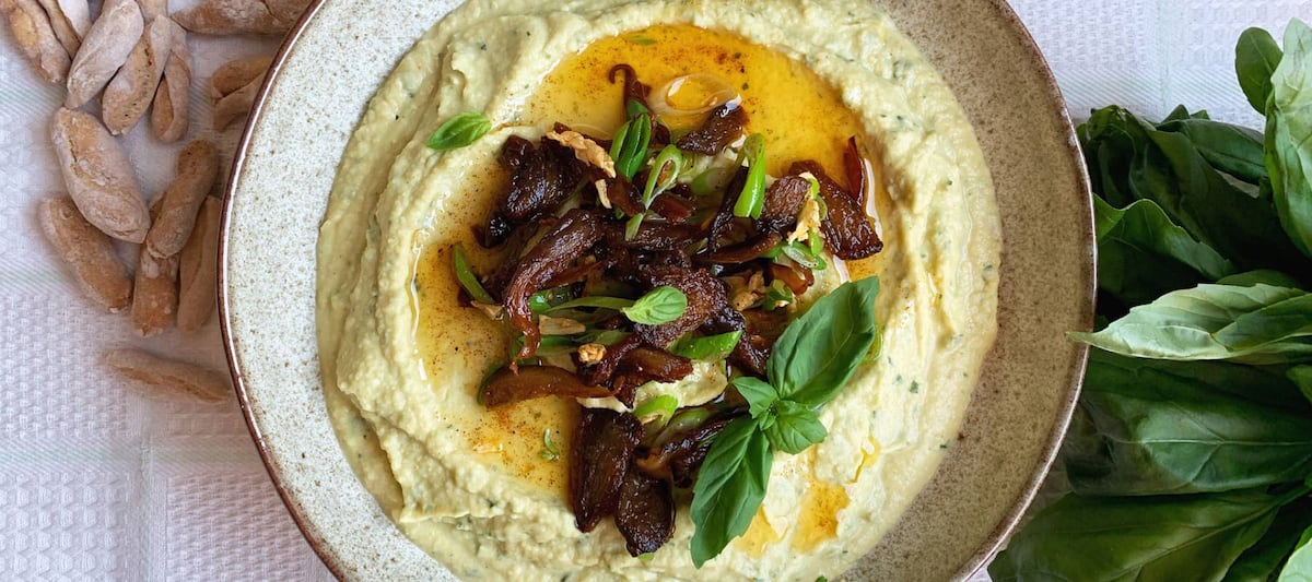 Hummus con setas tostadas | Recetas | Gastronomía | EL PAÍS
