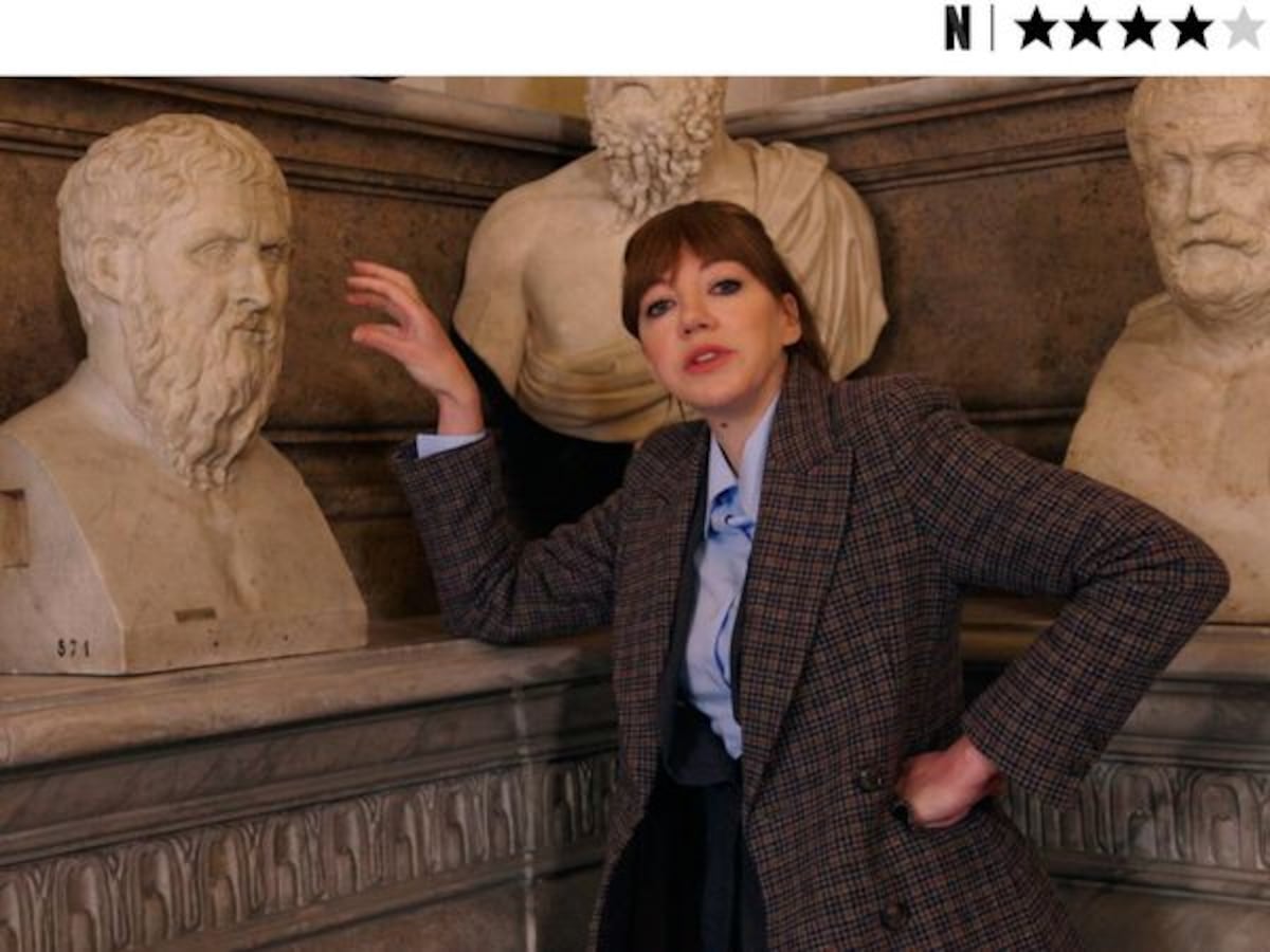 Philomena Cunk no aspira a caerte bien. Ahora también irrita a los ...