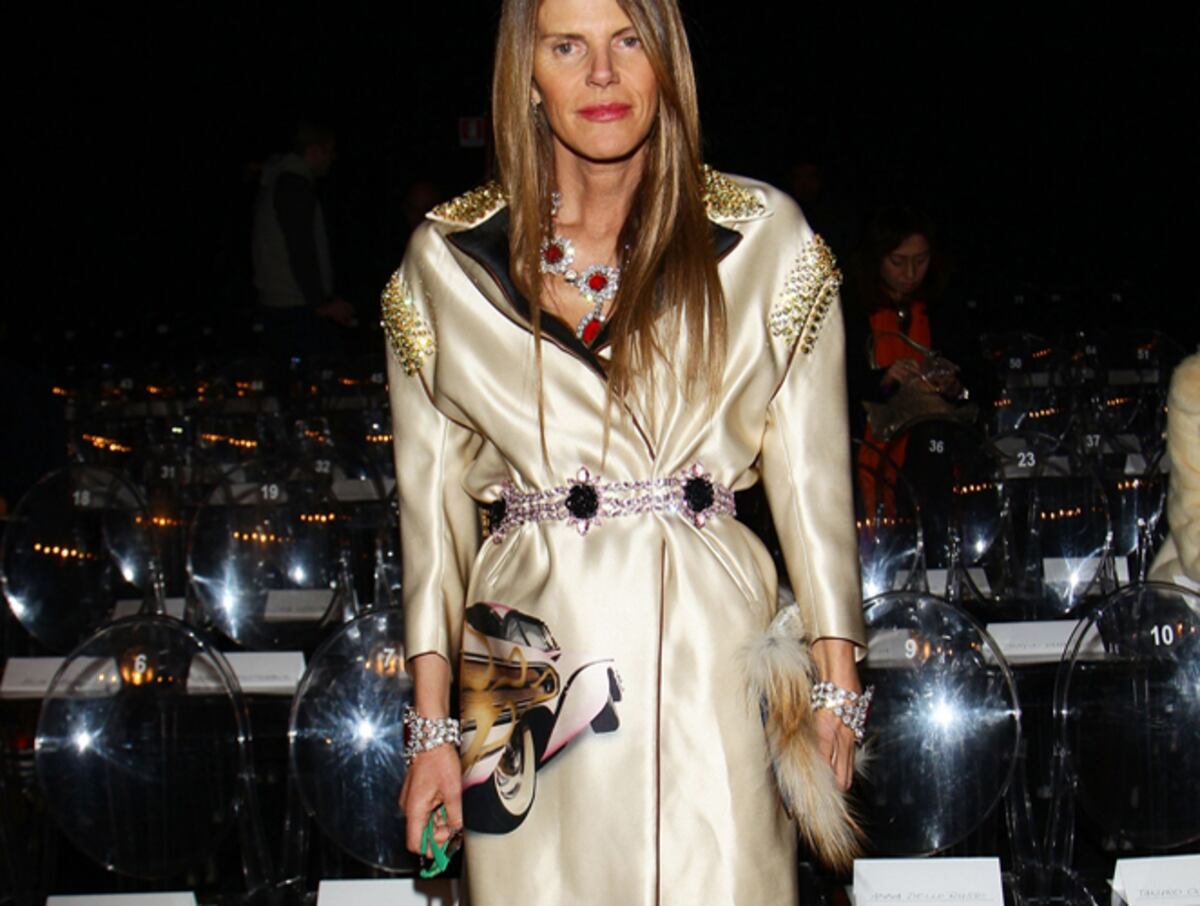 Anna dello Russo rompe filas en el front row de Max Mara | Pasarelas de ...