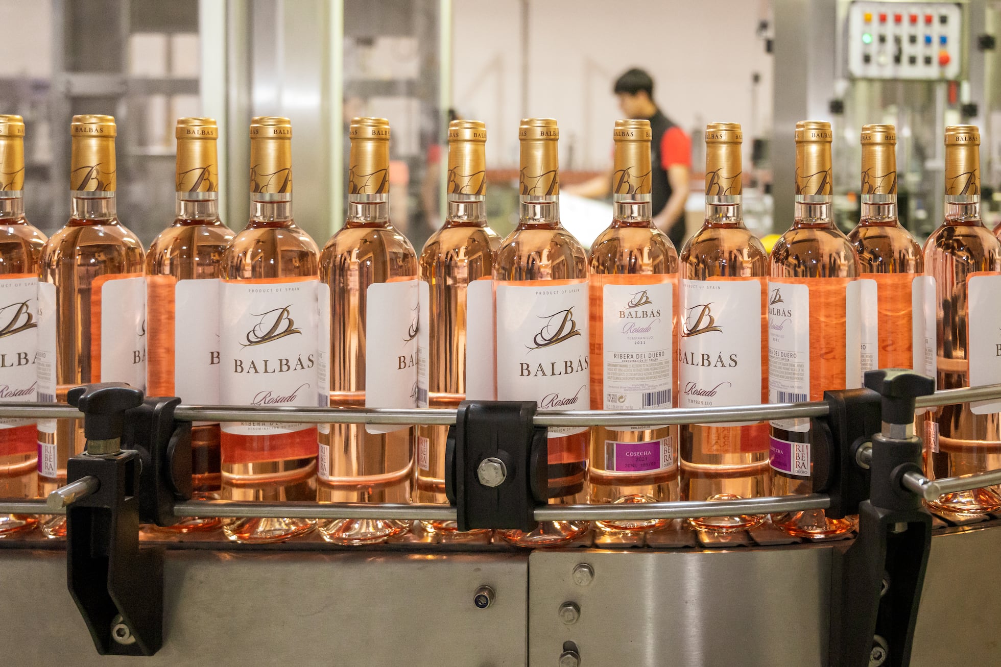 Bodegas Balbás, más de dos siglos innovando sin perder la tradición ...