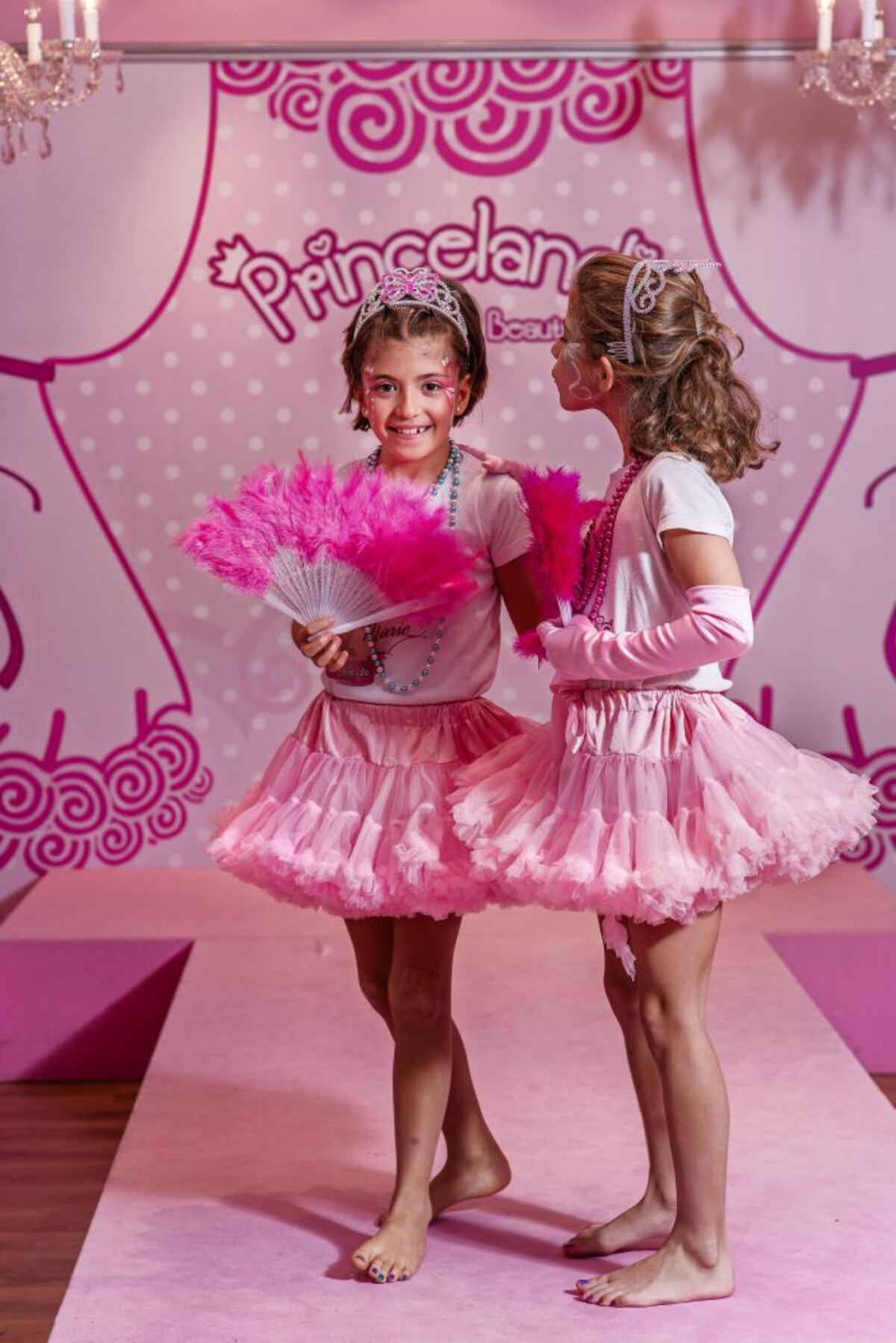 Princelandia Un mundo de color rosa abrumador: Un mundo de color rosa ...