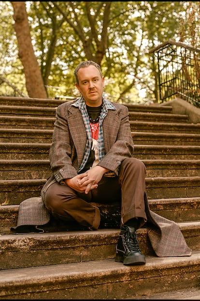 Harry Lambert, inventor del ‘look’ de Harry Styles: «Hoy al fin hay hombres divirtiéndose con la ...