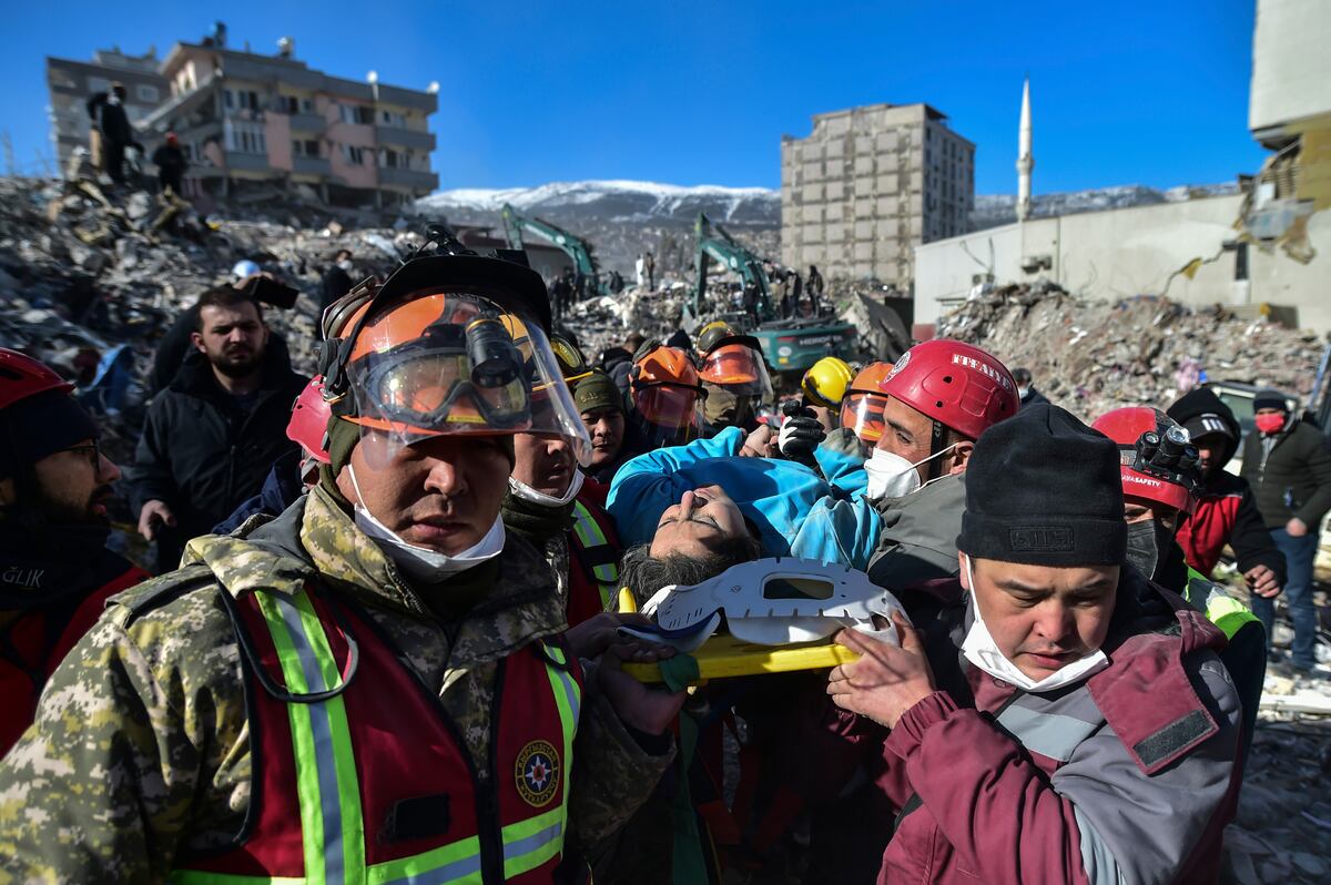 More Than A Million People Survive In Shelters Seven Days After The