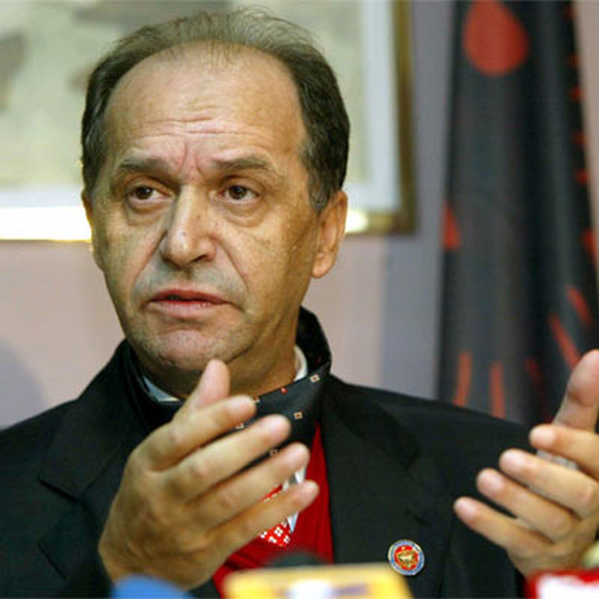 El partido de Rugova gana las elecciones más importantes para el futuro ...