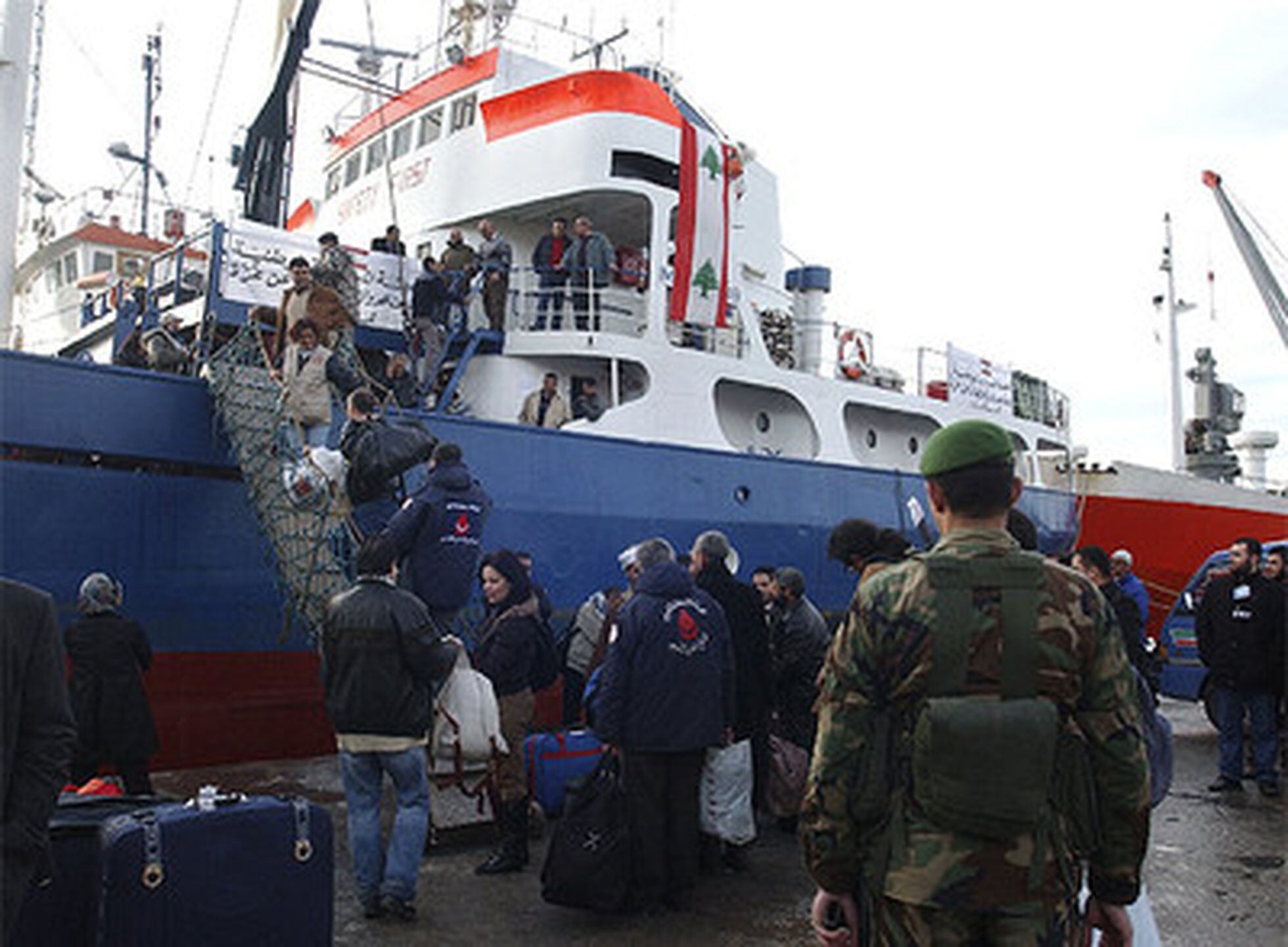 Israel Aborda Un Barco Con Ayuda Humanitaria Para Gaza Internacional