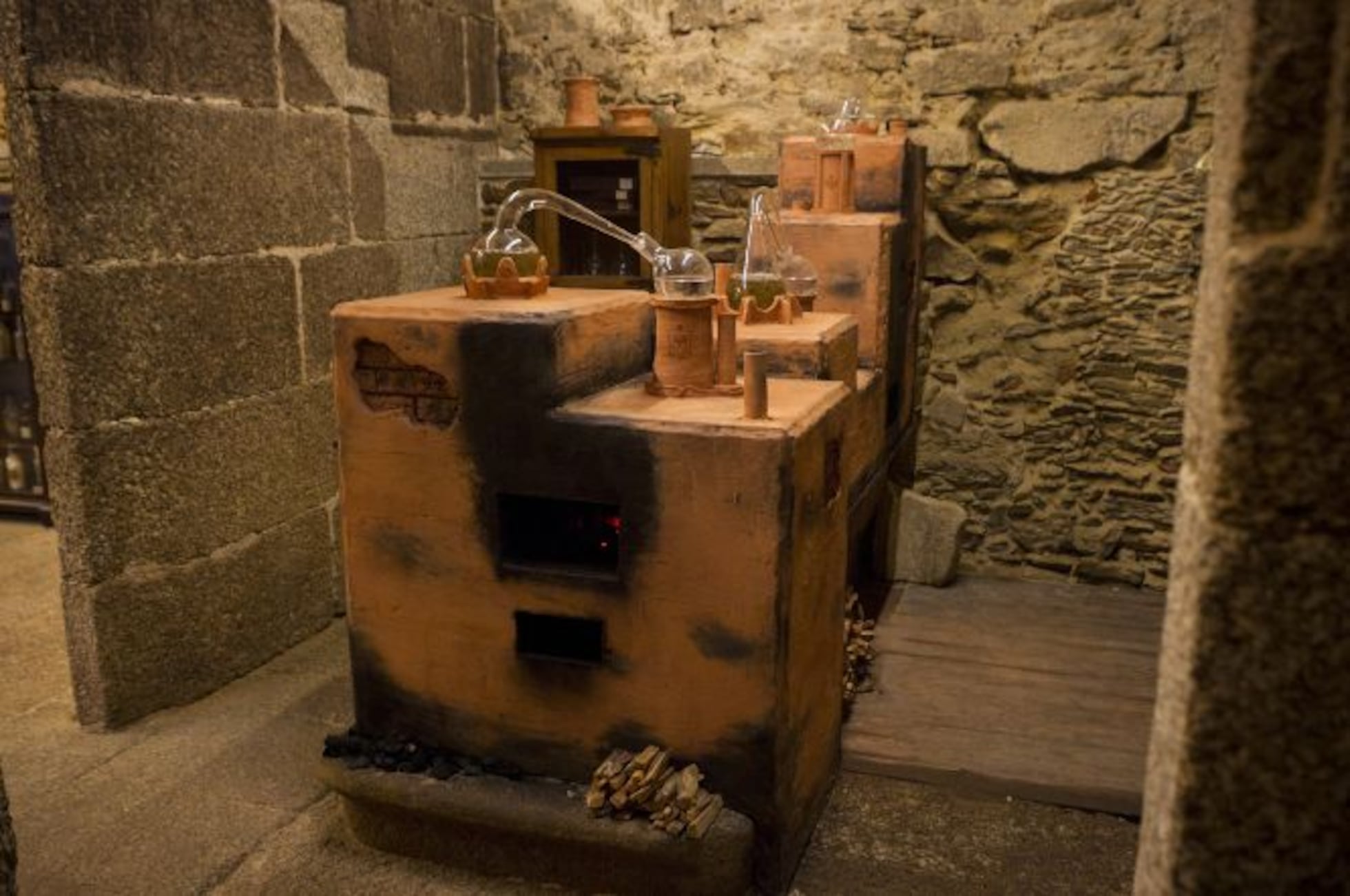 Reconstrucción de la mayor botica del siglo XVI | Fotos | Noticias de ...