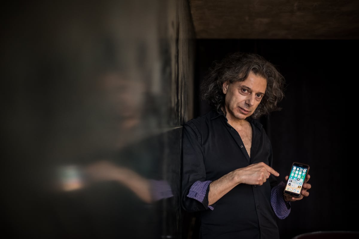 Eric Sadin: “Nos gusta la idea de ser monitorizados” | Cultura | EL PAÍS