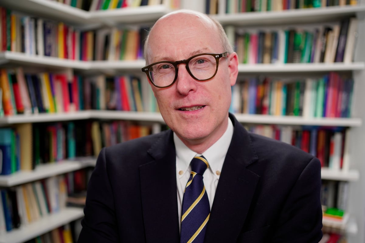 Tim Besley: “La gente no es tan estúpida como para dejarse sobornar con ...