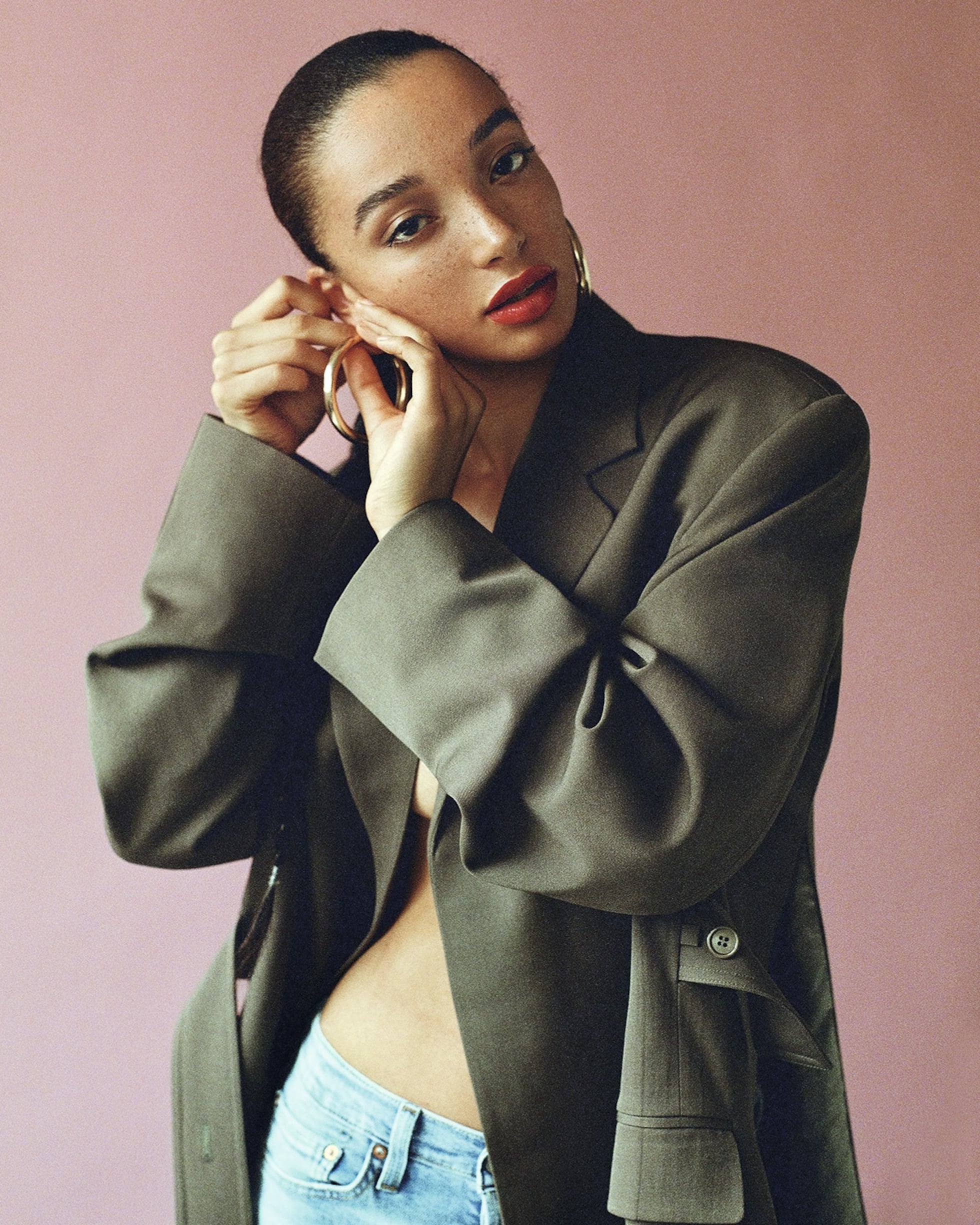 Sade, la verdadera musa de los 80 inspira cómo nos vestimos hoy | Moda ...