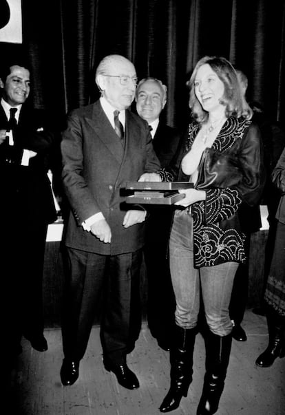 Enseñó un pecho a Tierno Galván y llegó a perder el derecho al voto ...