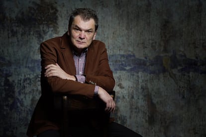 ‘Papel con marca de agua’, de Goran Petrović: una fábula para hurgar en ...