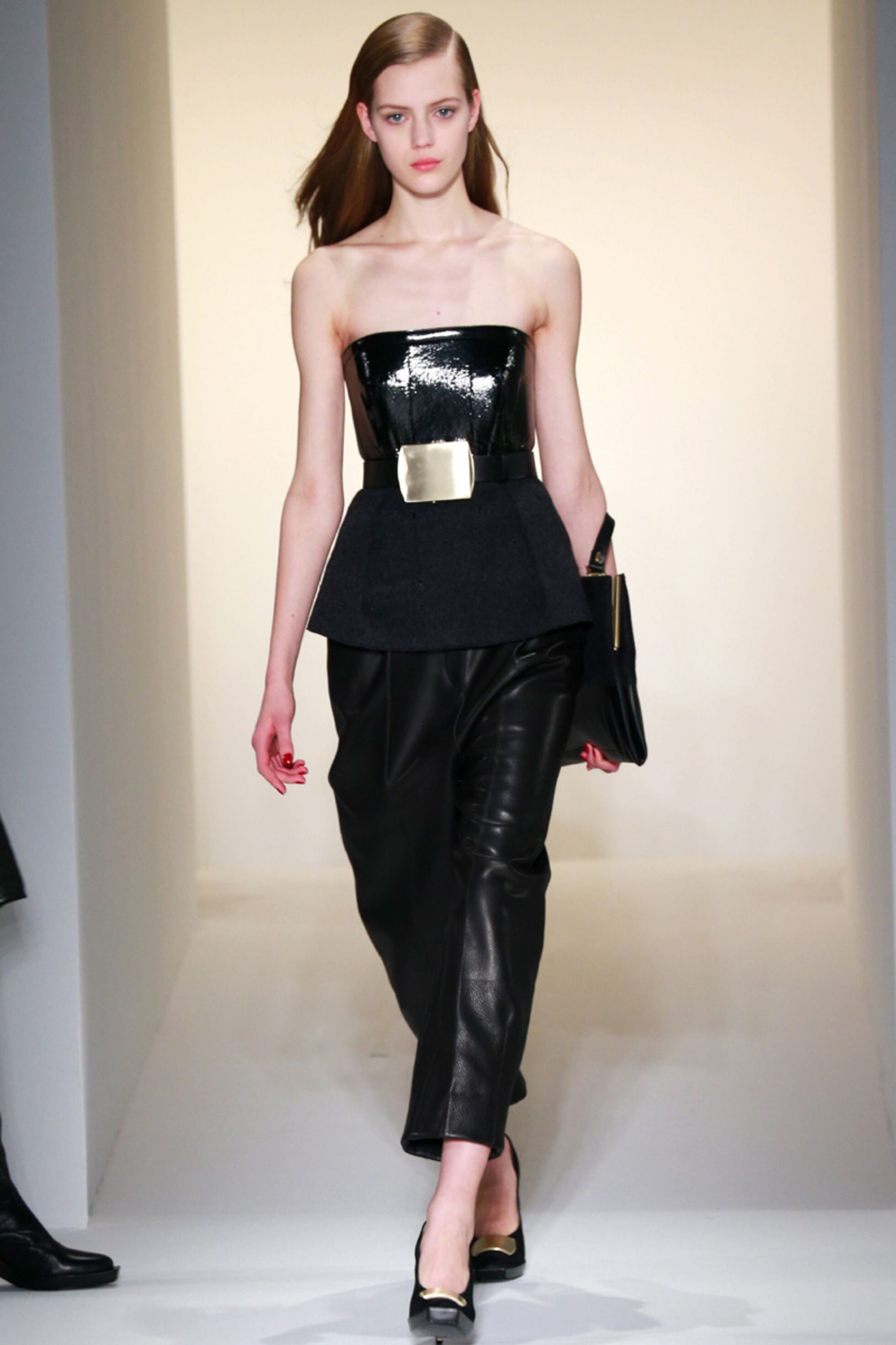 El eterno minimalismo de Calvin Klein Collection | Fotos | Pasarelas de ...