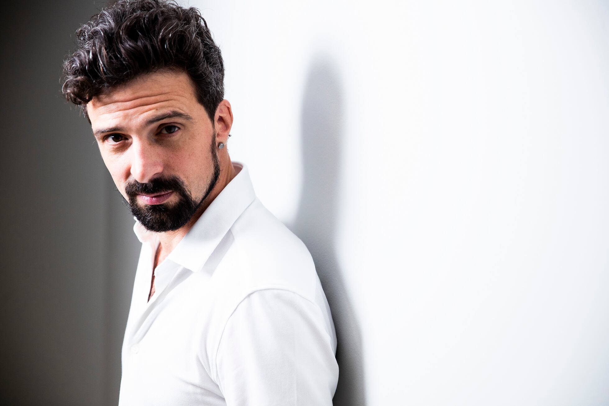 Brett Scott: “En la actual fase del capitalismo, pagar en efectivo es ...