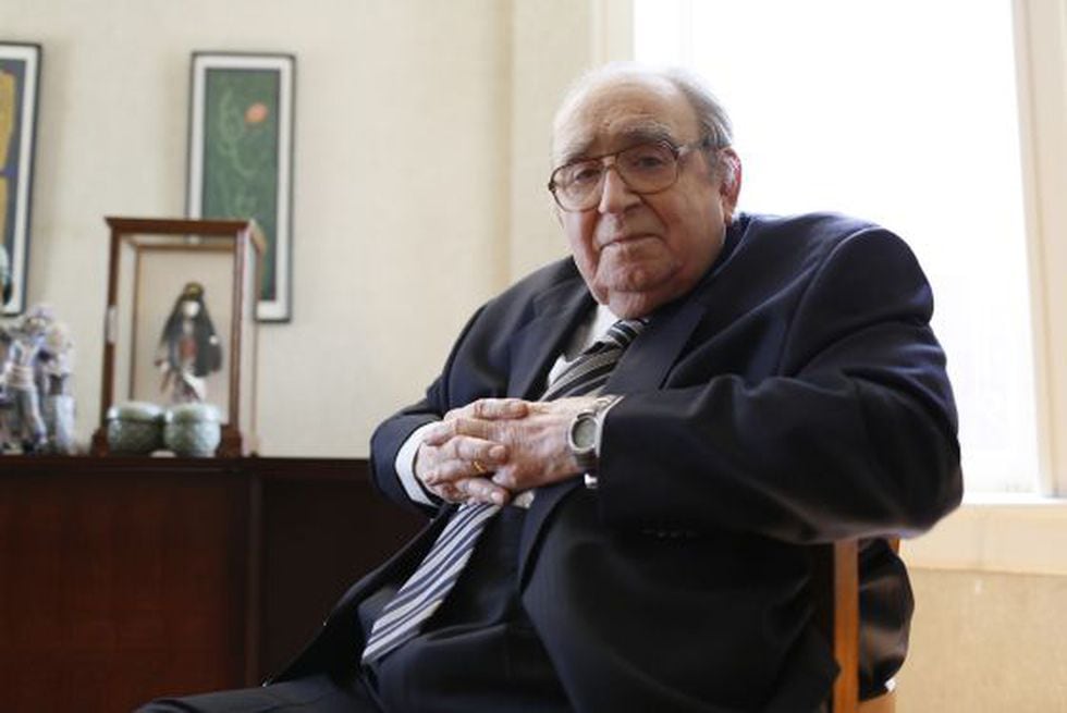 Robert W. Fogel, el Nobel de Economía que polemizó sobre esclavos y ...