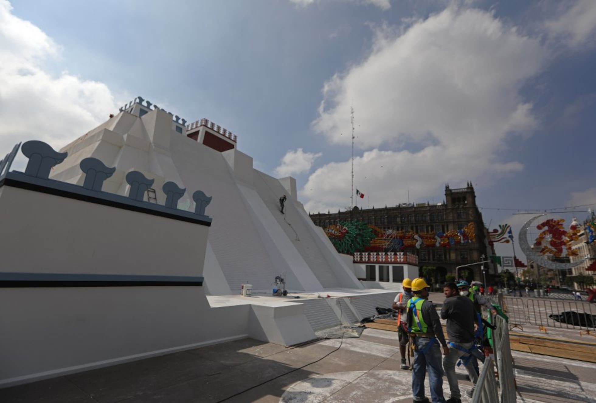 Huey-Teocalli, la maqueta del Templo Mayor, en imágenes | Fotos ...