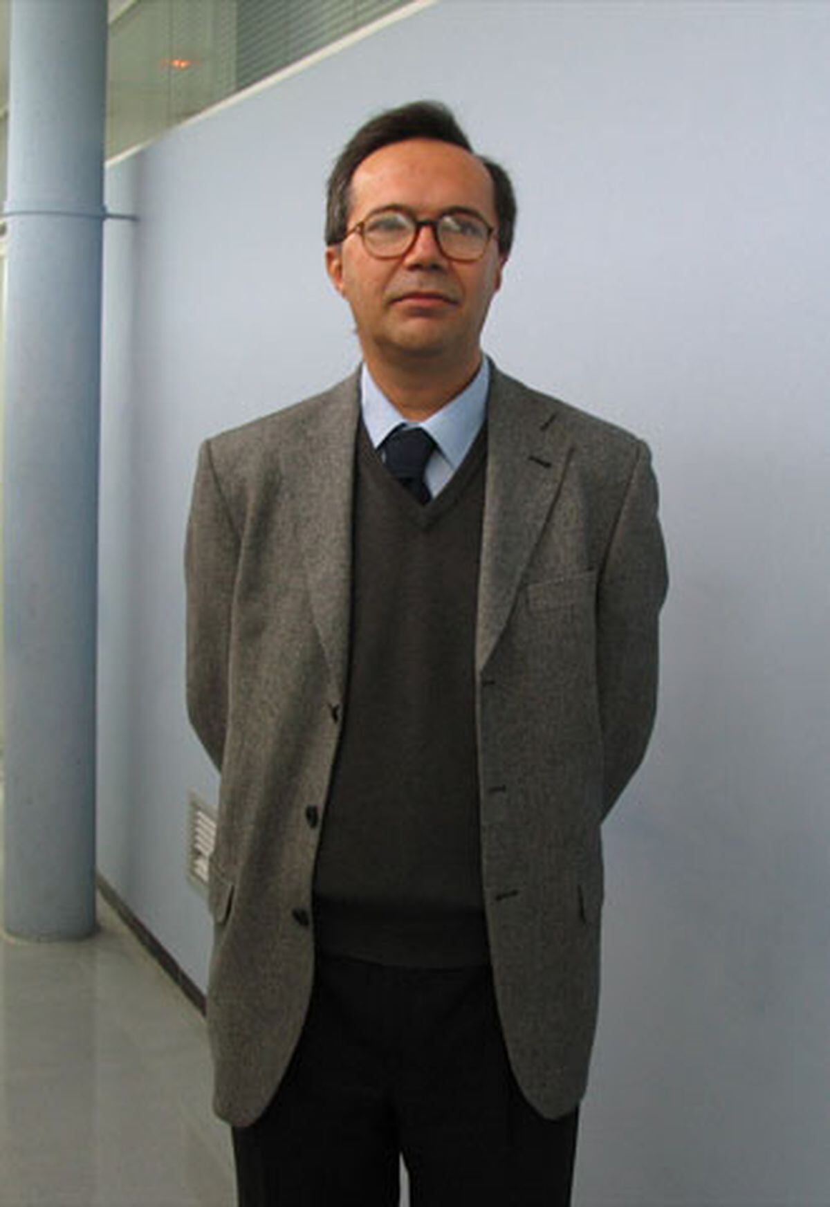 Juan Manuel Abascal, director de la Biblioteca Virtual Miguel de ...