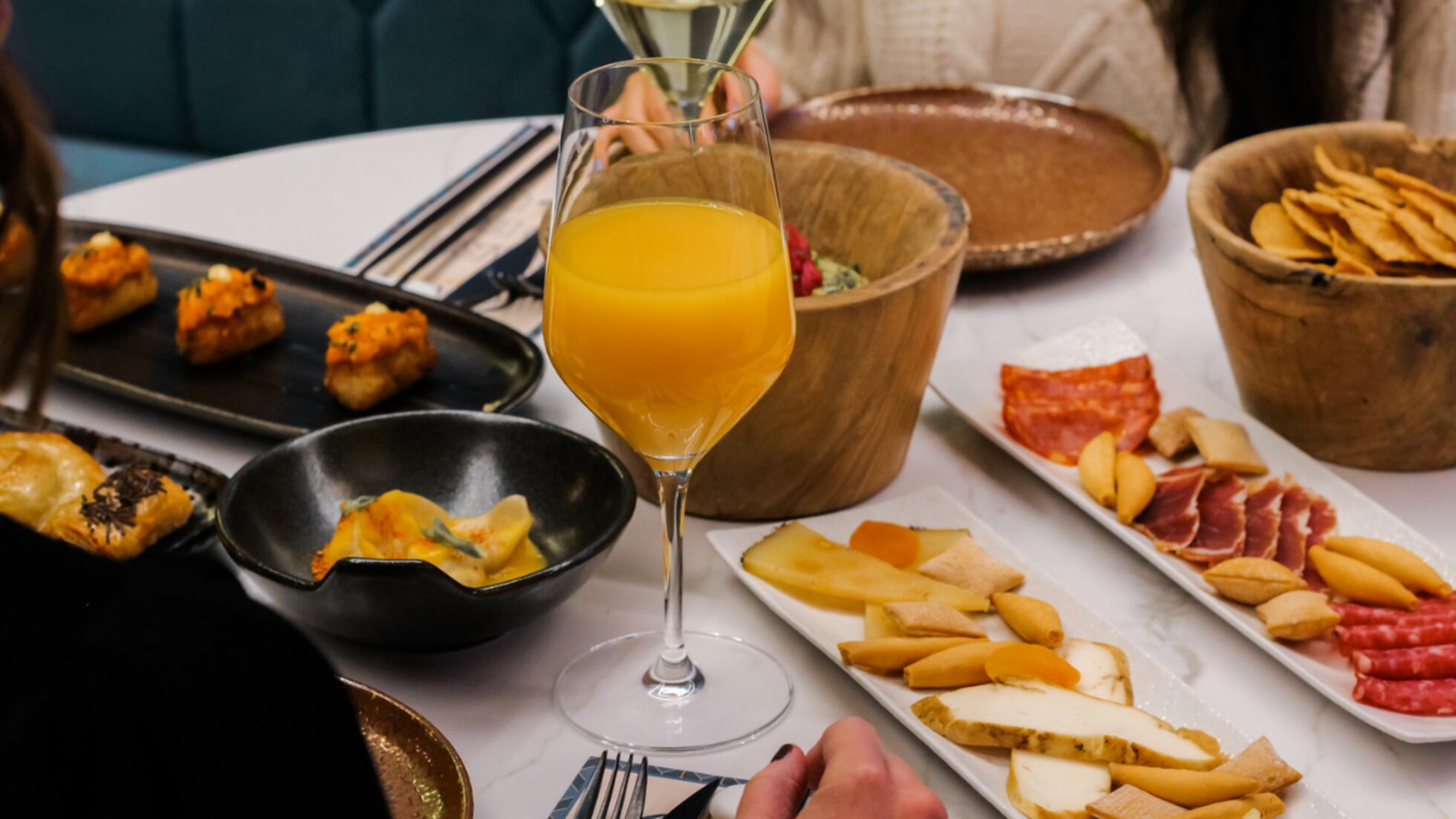 Brunchs en Madrid que no te puedes perder: precios, qué incluyen y ...