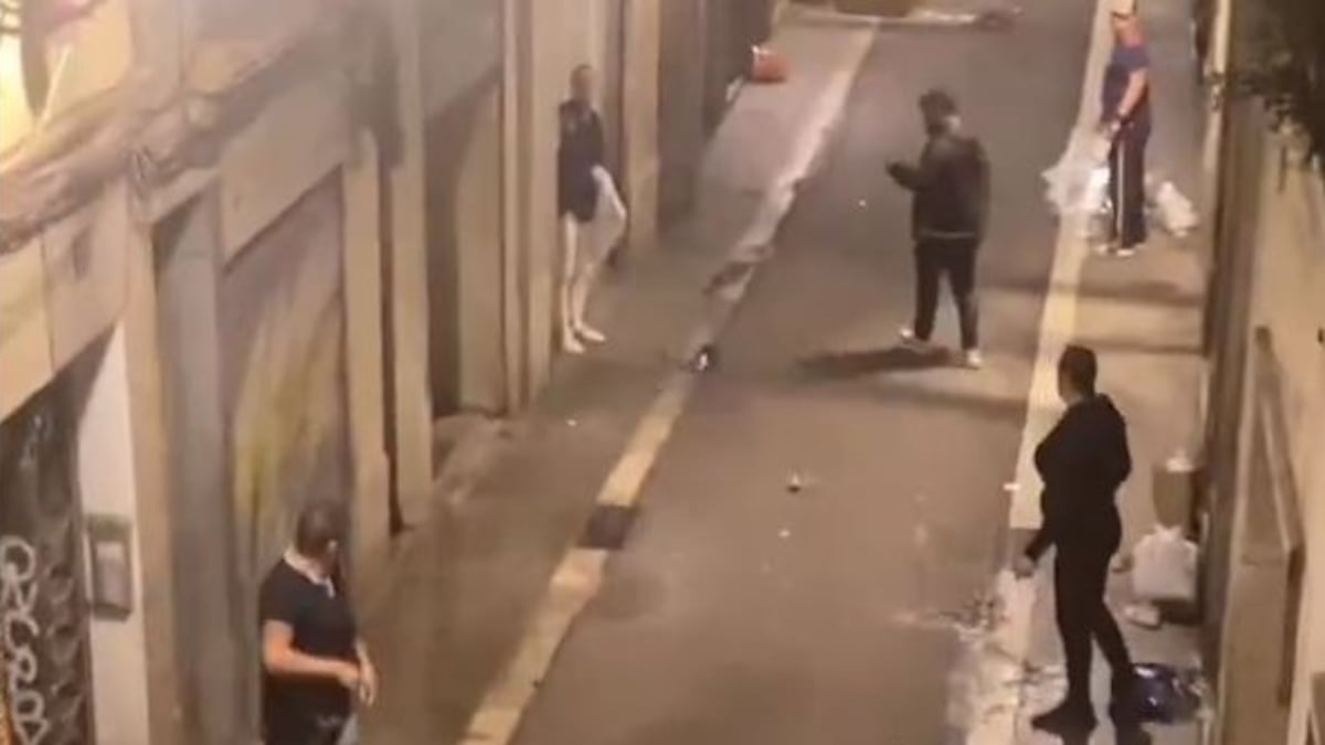Los Mossos investigan a ocho compañeros acusados de causar incidentes ...