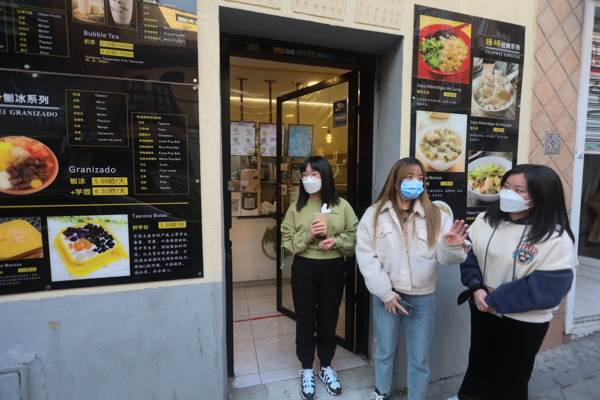 Los bares chinos de Madrid rechazan la libertad de Ayuso | Madrid | EL PAÍS